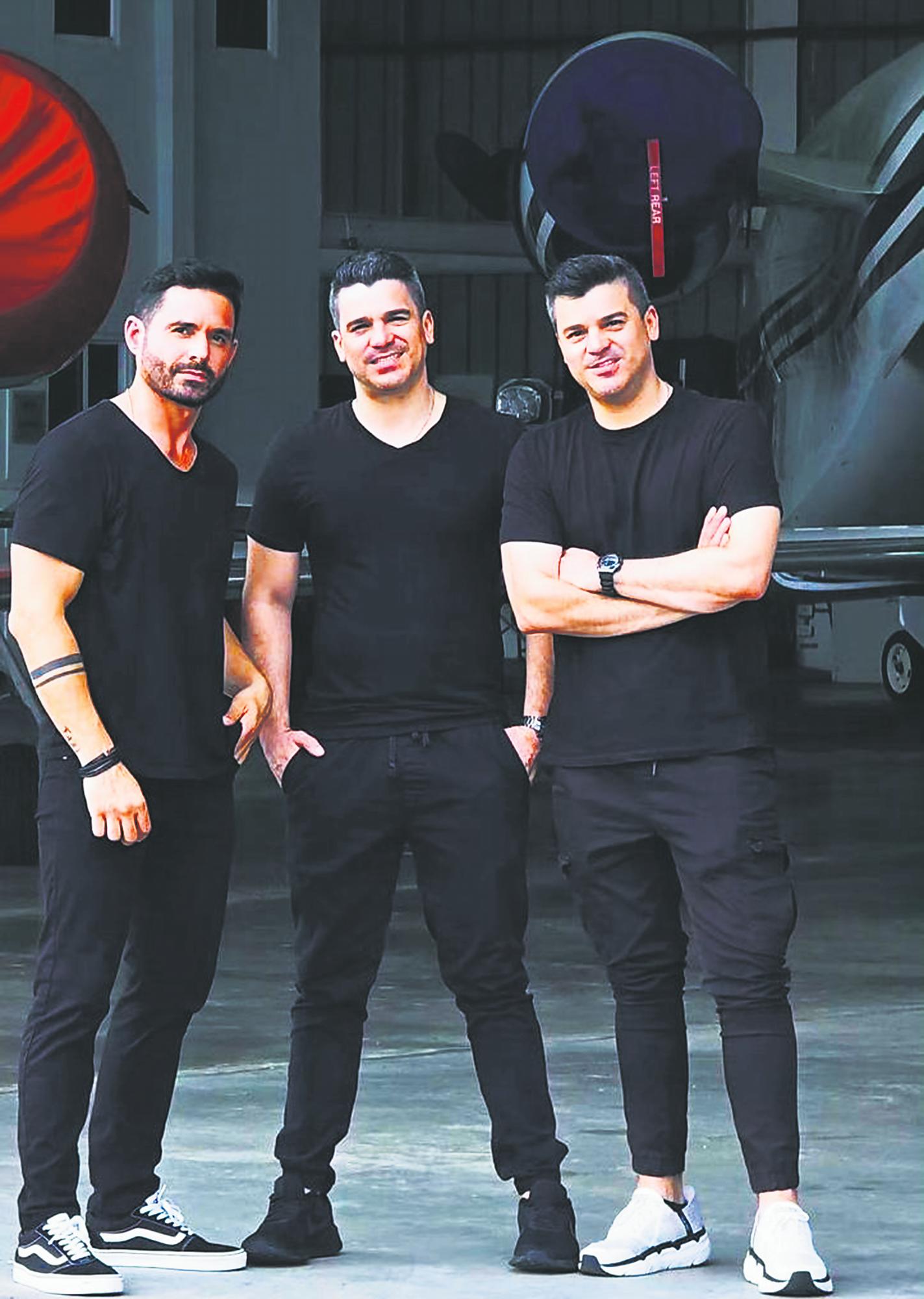 Robin Durán se vuelve a montar en programa de autos y aviones