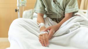 La extraña enfermedad que le impide comer a un adolescente