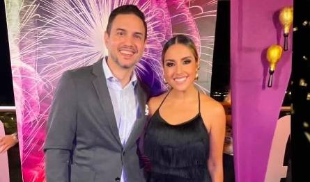 Michelle Simons y su esposo Julio celebraron 19 años de matrimonio