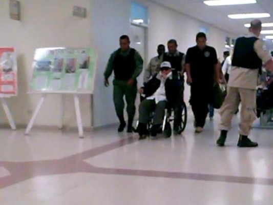 Marc Cisneros : "Noriega debe regresar a su casa"