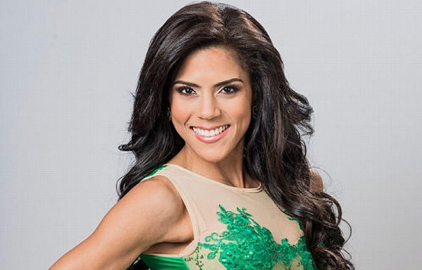 Presentadora de ‘Despierta América' de Telemundo se desmaya en vivo