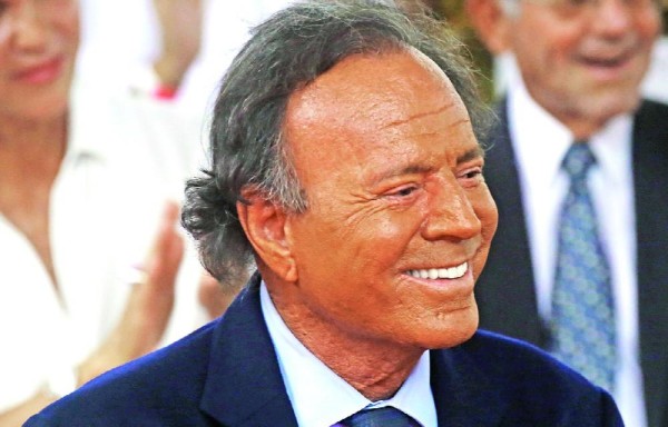 Julio explica porqué tuvo ayuda para caminar