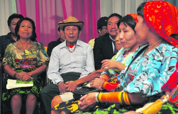 Las luchas de los gunas en defensa de su pueblo