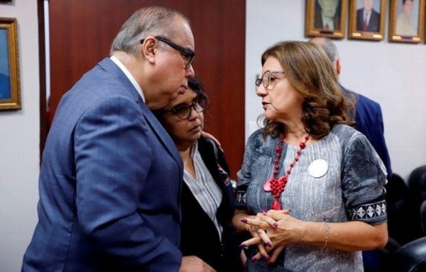 Pacientes piden a la CSS pelar el ojo con sus proveedores