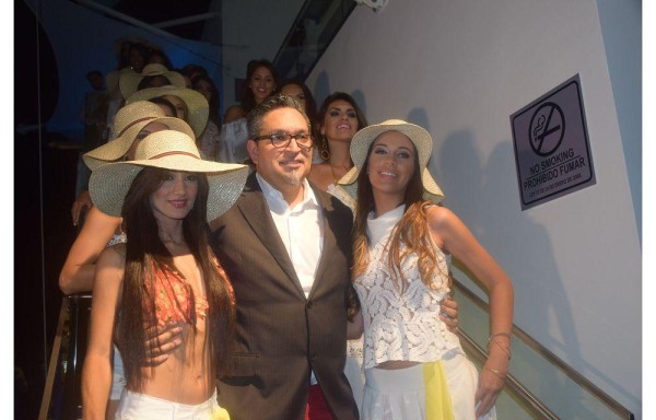 Con diseños de Jaime Luna