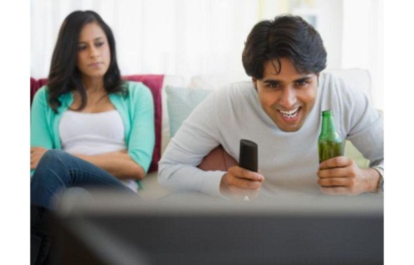 Televisión distancia a parejas