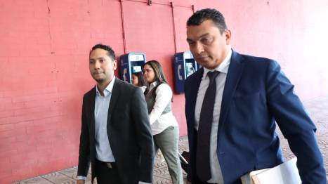 Suspenden audiencia de imputación a Meneses por caso de auxilios económicos