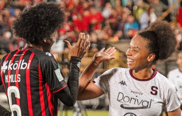 Yomira Pinzón gana el duelo de ‘Panas' en el fútbol femenino tico