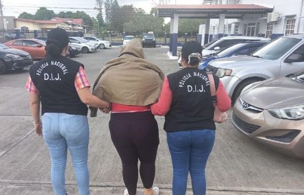 Mujer se hacía pasar por promotora de ventas de autos para estafar a ...